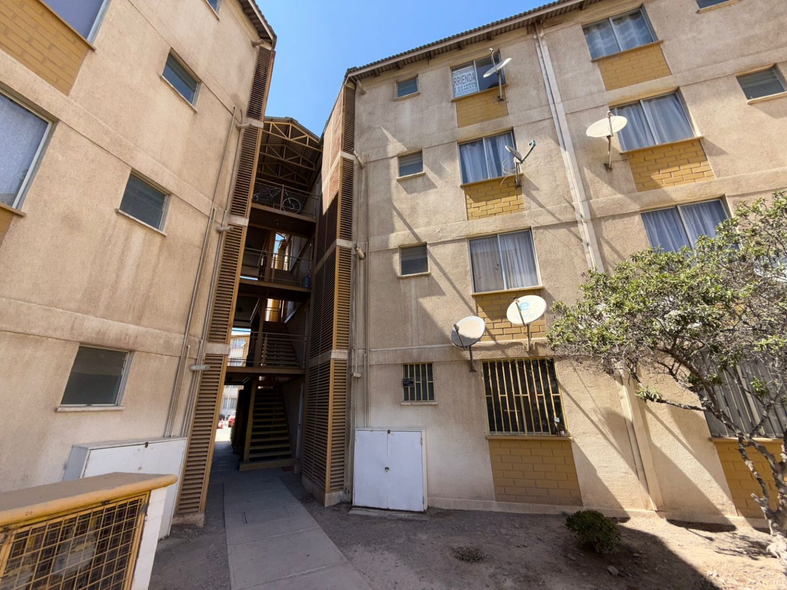 CONDOMINIO TRES PUNTAS II VALOR ARRIENDO: $550.000.- incluye Gastos ...